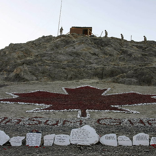 Kandahar ceremony honours war dead | Globalnews.ca