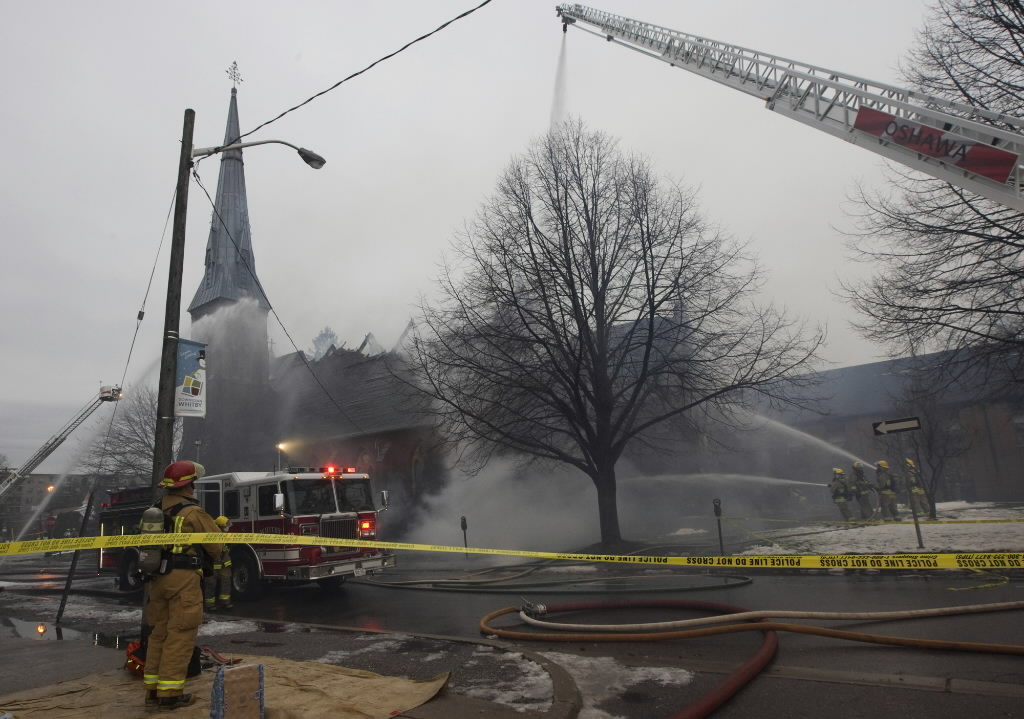 Fire destroys historical Whitby church | Globalnews.ca