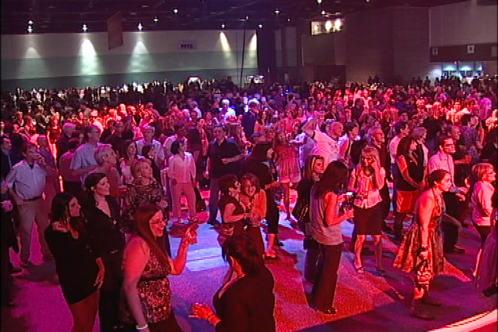 Social rocks Winnipeg Convention Centre | Globalnews.ca