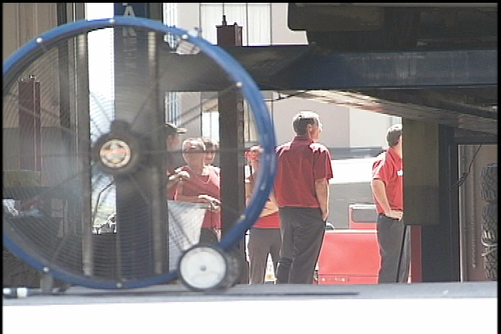 Explosion and Fire at Automotive Shop | Globalnews.ca