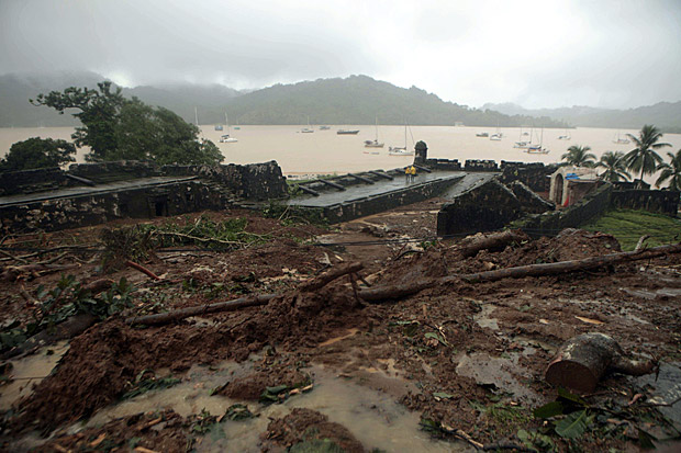 Kids of Canadian injured in mudslide in Panama hope to visit him soon ...