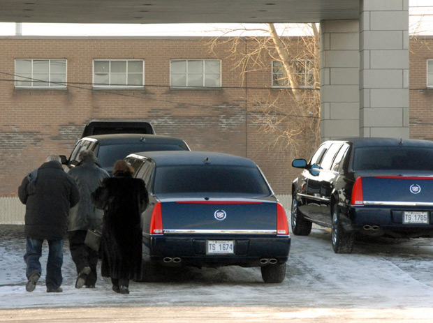 Charges expected in attack on Rizzuto-owned funeral home - Montreal ...