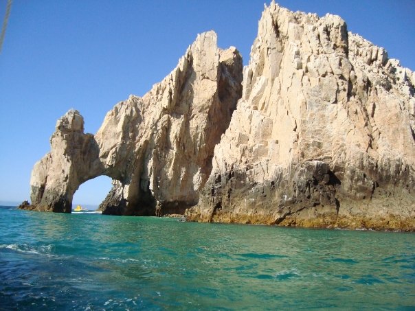 Winter escapes come with fraud warnings | Globalnews.ca