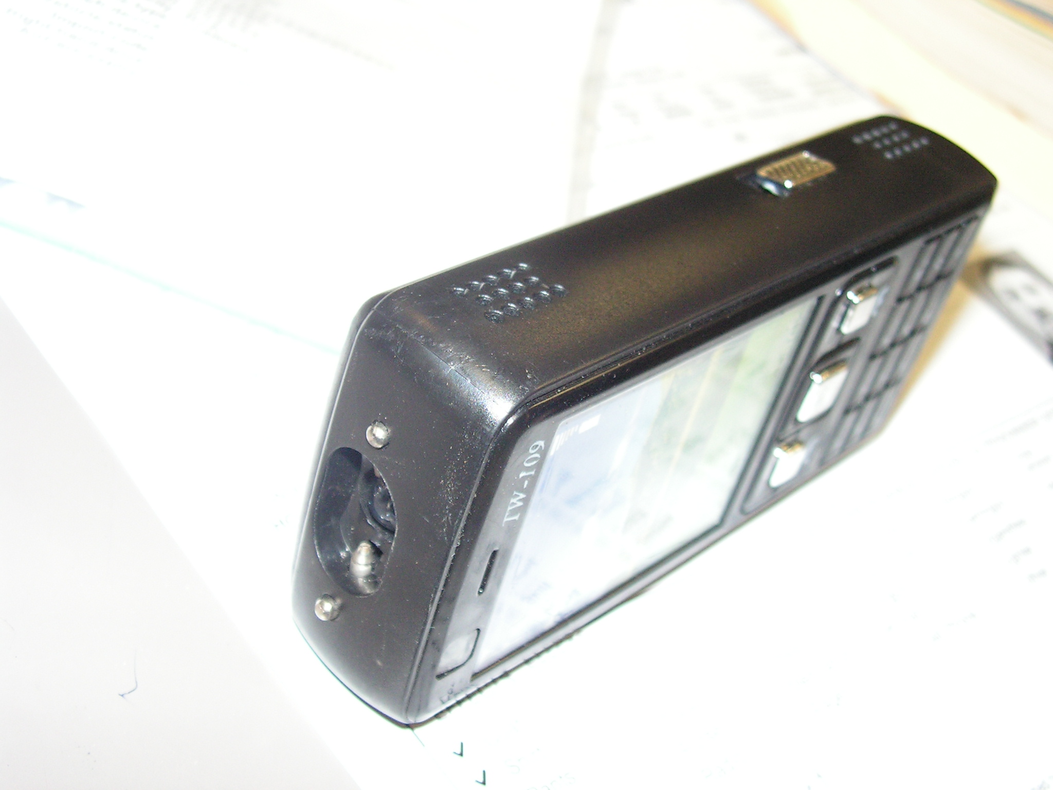 Cell phone taser seized during drug search | Globalnews.ca