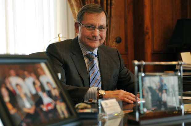 Ed Stelmach makes resignation official | Globalnews.ca