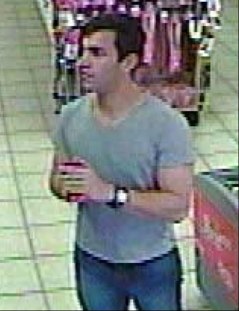 PIN pad theft suspects caught on surveillance | Globalnews.ca