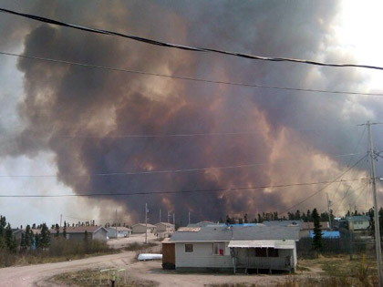 Fire destroys three buildings in Wollaston Lake, Sask. | Globalnews.ca