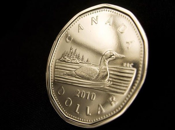 Pros and cons of a strong loonie | Globalnews.ca