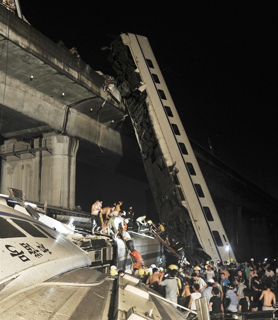 Chinese bullet train crashes into another high-speed train; 35 dead ...