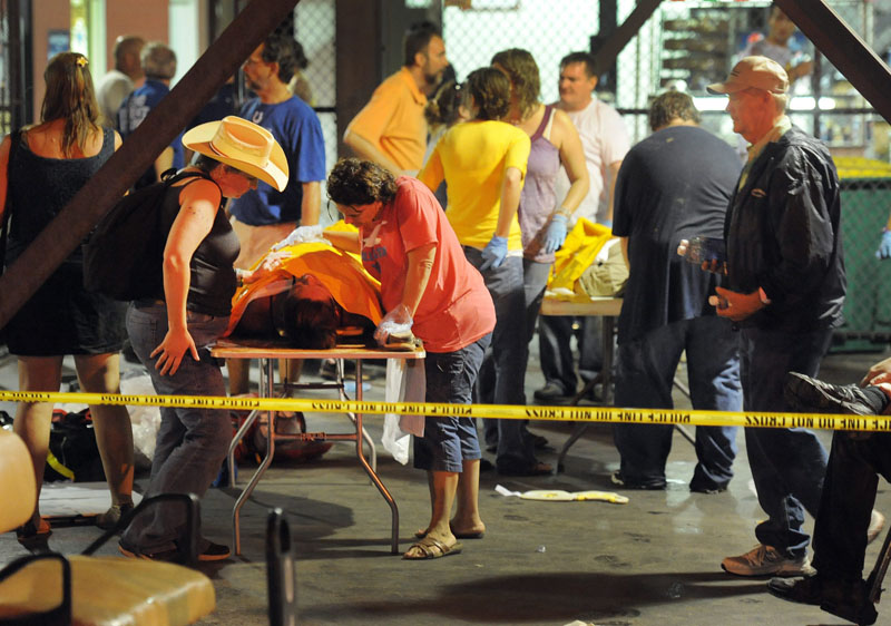 Indiana stage collapse | Globalnews.ca