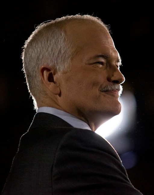 NDP Leader Jack Layton dies of cancer, tells New Democrats to move ...