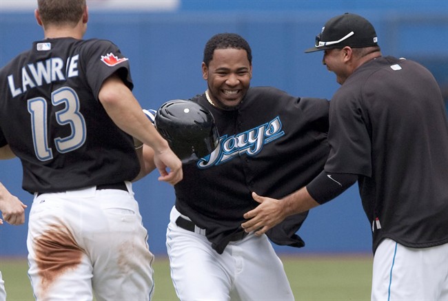 Encarnacion rallies Blue Jays to 5-4 win over Angels in 10 innings ...