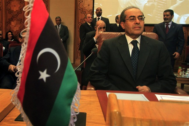 Libya rebels seize eastern town, threaten to assault Gadhafi’s ...