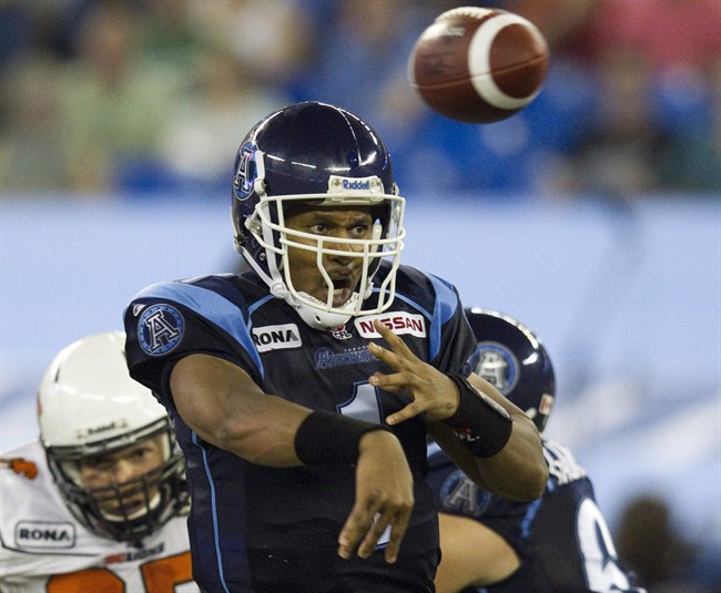 Toronto Argonauts give veteran quarterback Cleo Lemon his walking ...