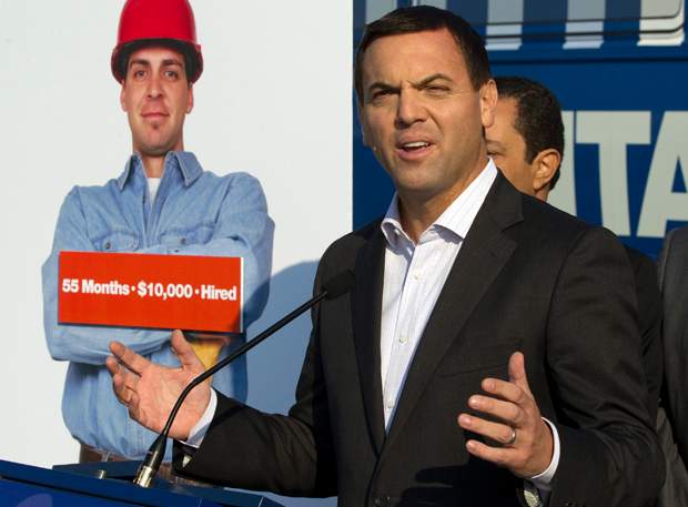 Hudak says his economic plan can withstand a recession, gives no ...