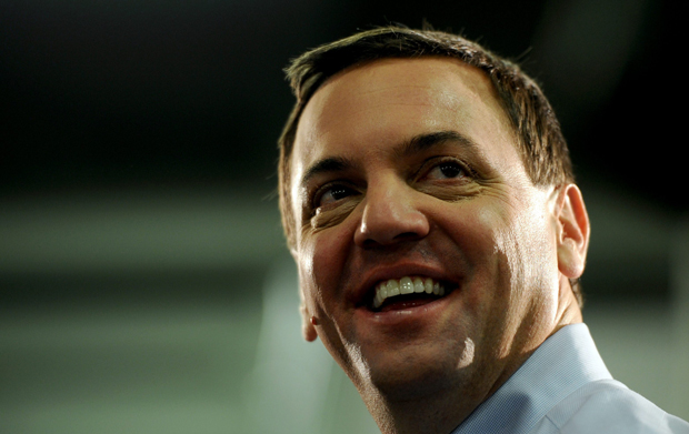 Federal finance minister Jim Flaherty endorses Ontario Tory leader ...