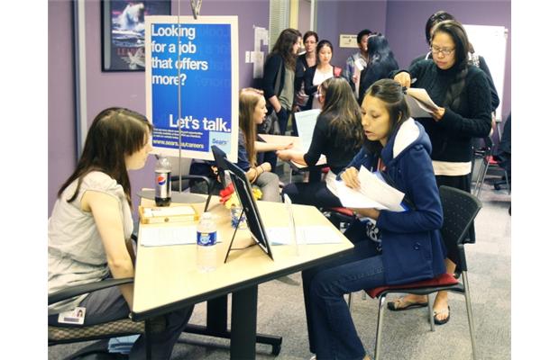 Alberta leads country in employment growth | Globalnews.ca