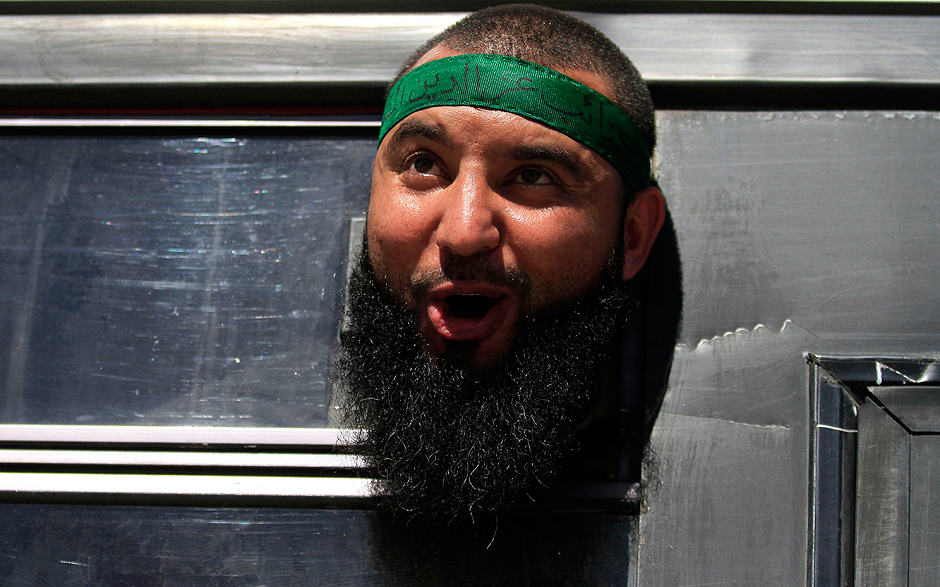 Israel-Hamas prisoner swap | Globalnews.ca