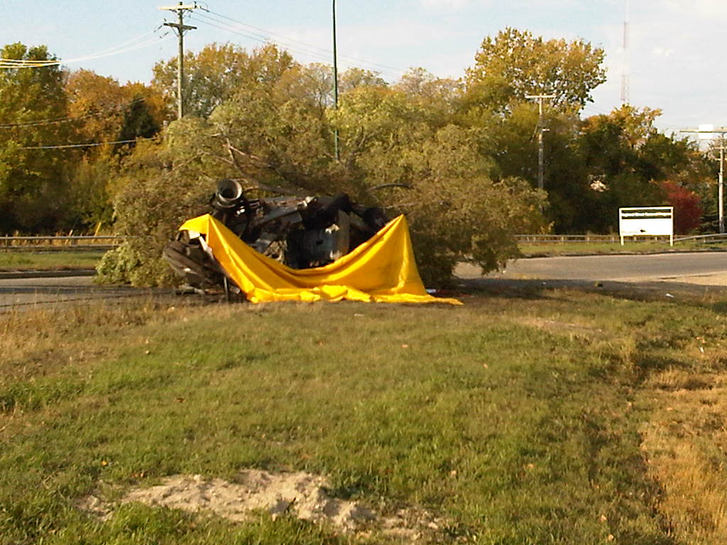 Tow truck crash on Dugald Road leaves two dead | Globalnews.ca