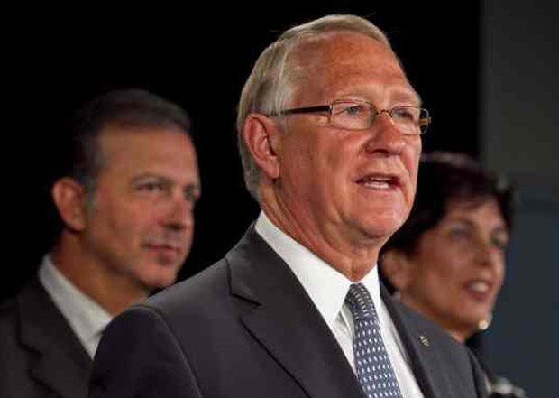 Mayor Tremblay wants contract rules changed | Globalnews.ca