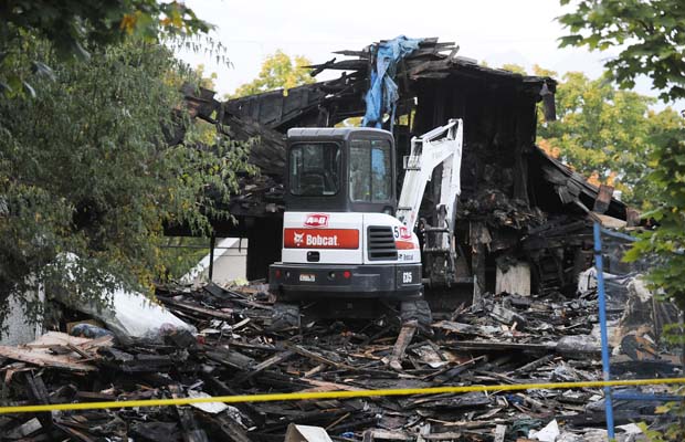 Man perishes in ‘hoarder’ home destroyed by fire | Globalnews.ca