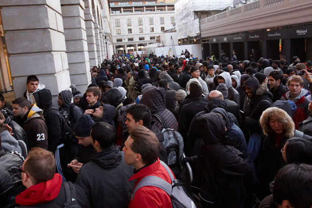 iPhone mania | Globalnews.ca