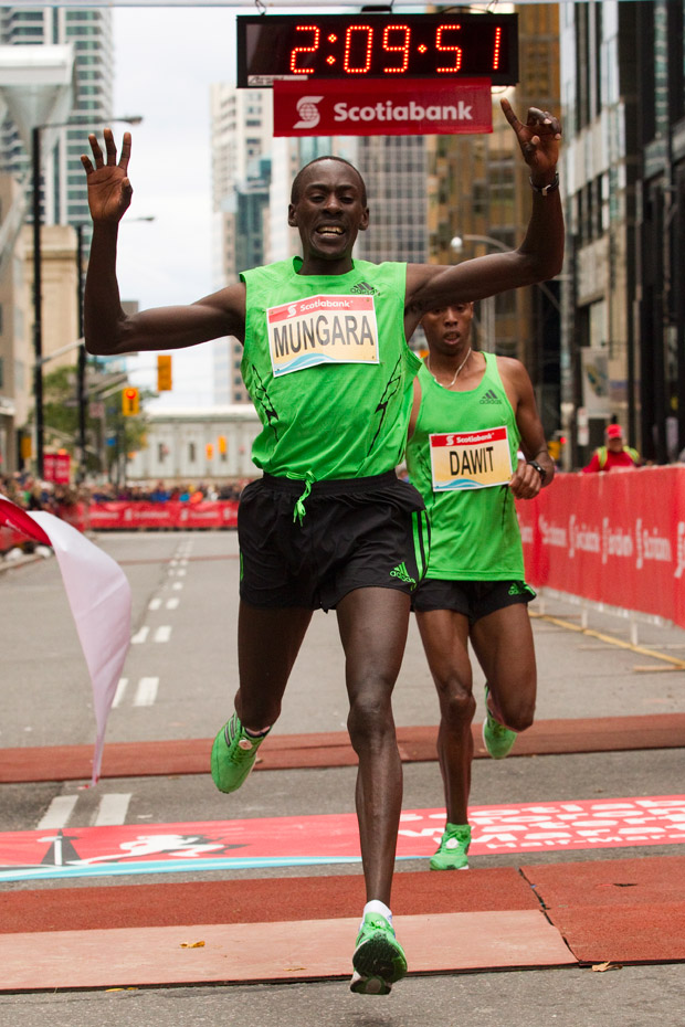 Toronto waterfront marathon | Globalnews.ca