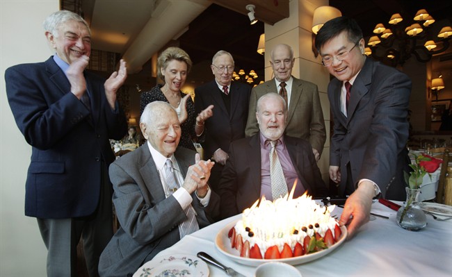 Former Washington Gov. Rosellini dies at age 101; served 8 years ending ...