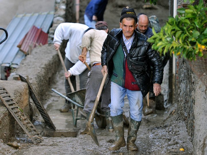 Italy mudslides | Globalnews.ca