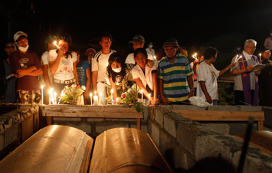Philippines mourns | Globalnews.ca