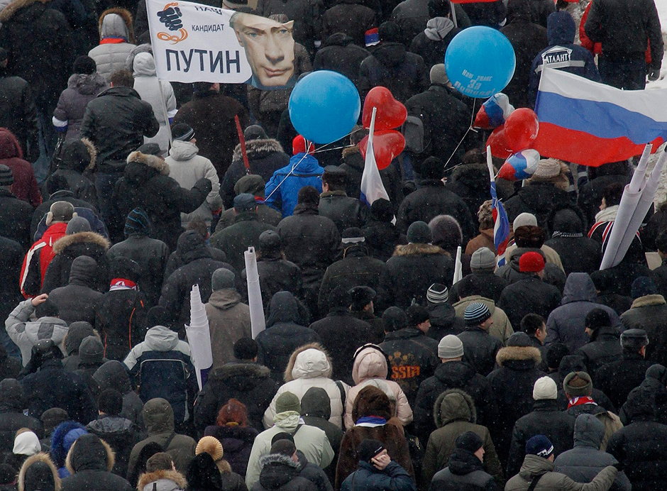 Pro-Putin campaign rally in Moscow | Globalnews.ca