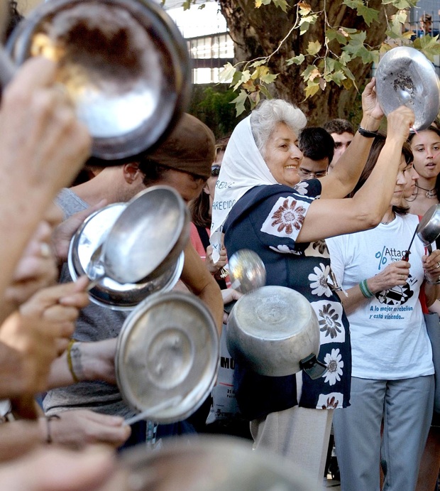 Gallery: Pot-banging protests around the world | Globalnews.ca