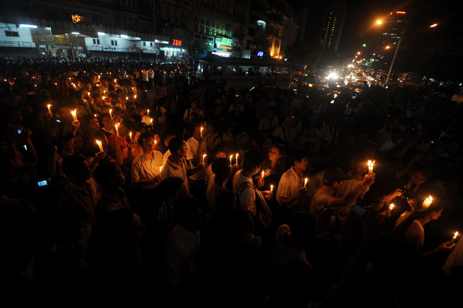 Gallery: Myanmar power protest | Globalnews.ca