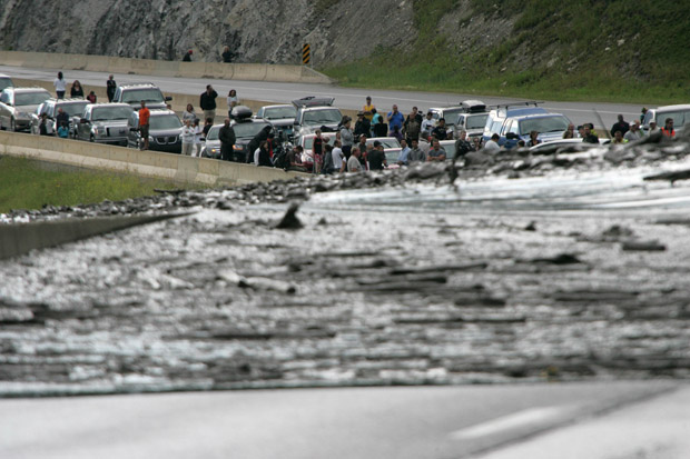 Gallery: Mudslide closes Trans-Canada Highway in Banff | Globalnews.ca