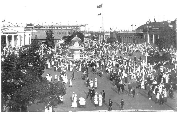 Gallery: Historical photos of the CNE | Globalnews.ca
