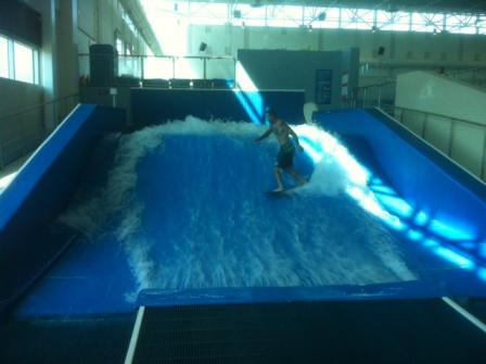 Flowboarding family | Globalnews.ca