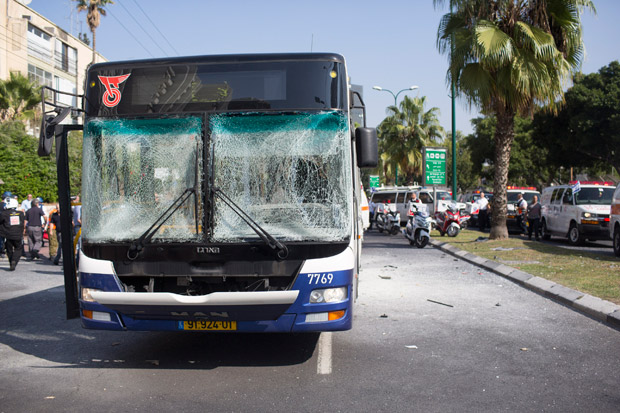Gallery: Bomb blast on bus in Tel Aviv | Globalnews.ca