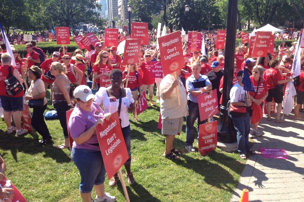 Ontario teachers in North East and Avon Maitland school boards to ...