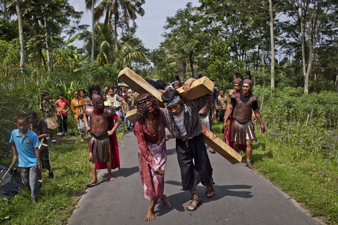 Gallery: Good Friday around the world - National | Globalnews.ca