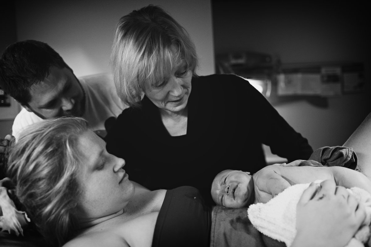 Professionally documenting child’s birth growing in popularity ...