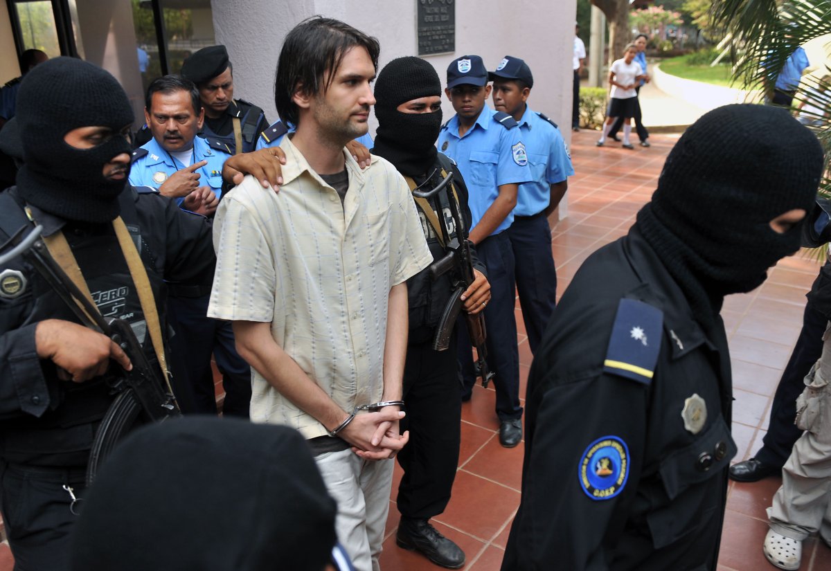 Tip led FBI to child porn suspect on most-wanted list - National ...