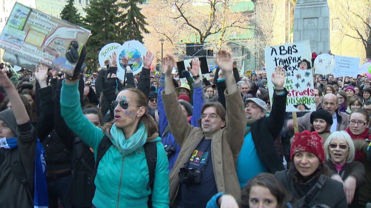 Gallery: Earth Day rally in Montreal - Montreal | Globalnews.ca