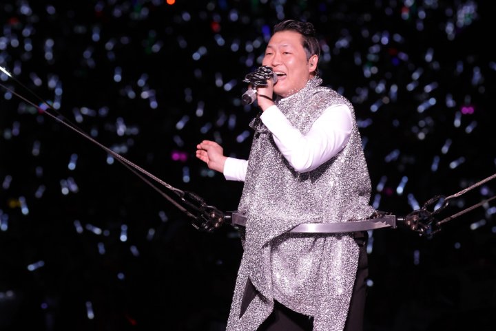 PSY’s new single continues record run | Globalnews.ca