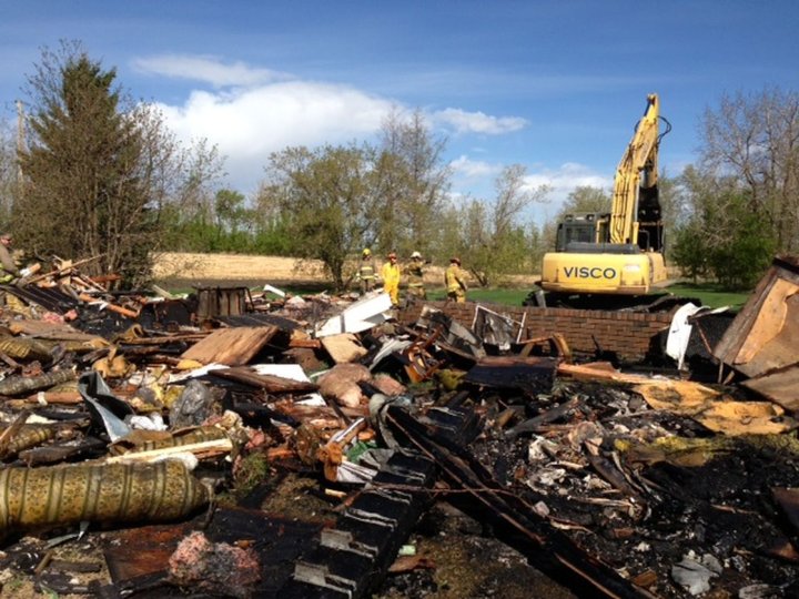 Fire destroys home in Leduc County - Edmonton | Globalnews.ca