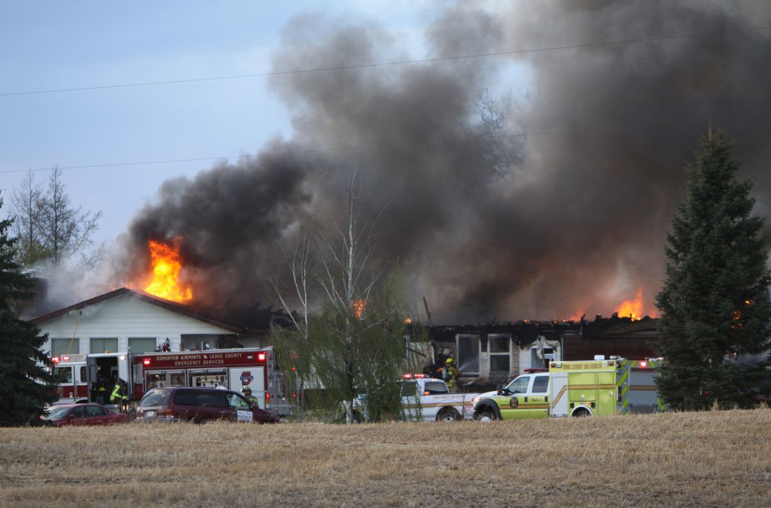 Fire destroys home in Leduc County - Edmonton | Globalnews.ca