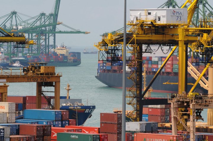 Canada’s economy shows surprising strength on export gains - National ...