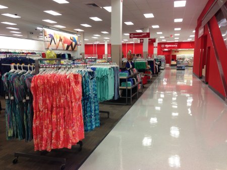 Sneak peek inside Calgary Target stores - Calgary | Globalnews.ca