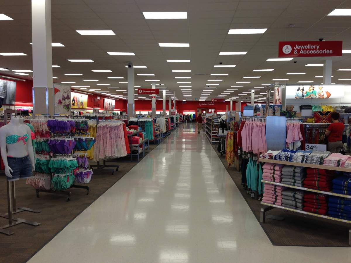 Manitoba shoppers take aim at Target - Winnipeg | Globalnews.ca