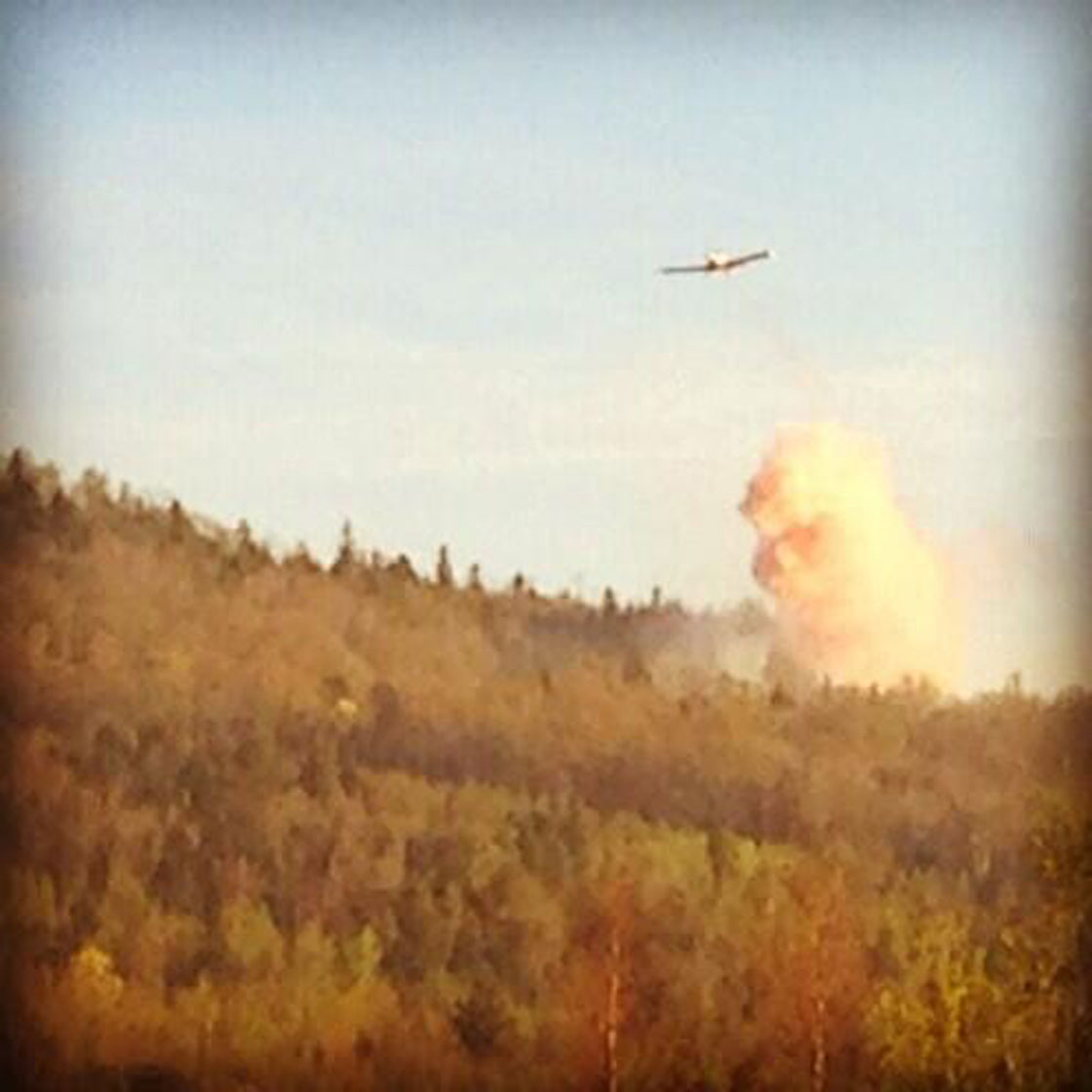 Homes evacuated as crews battle forest fires in New Brunswick ...