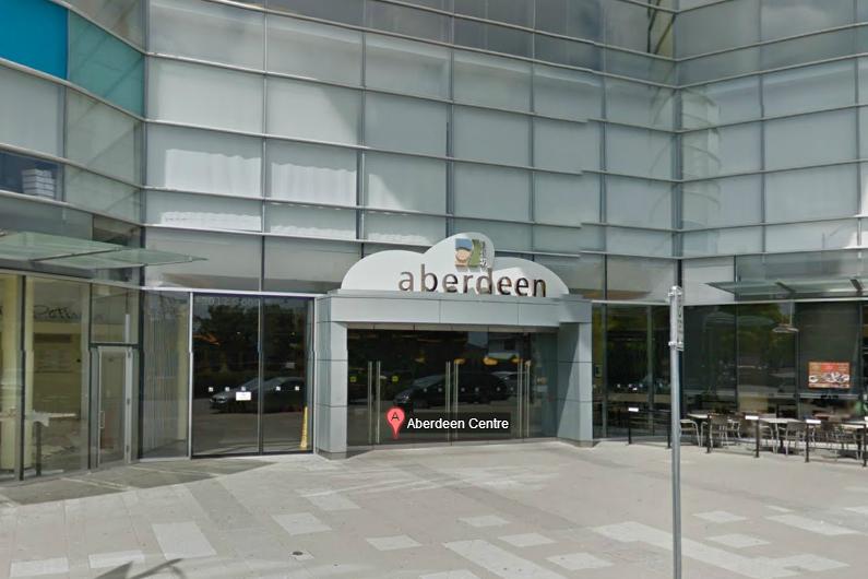 B.C. mall becomes maternity ward as woman gives birth while shopping ...